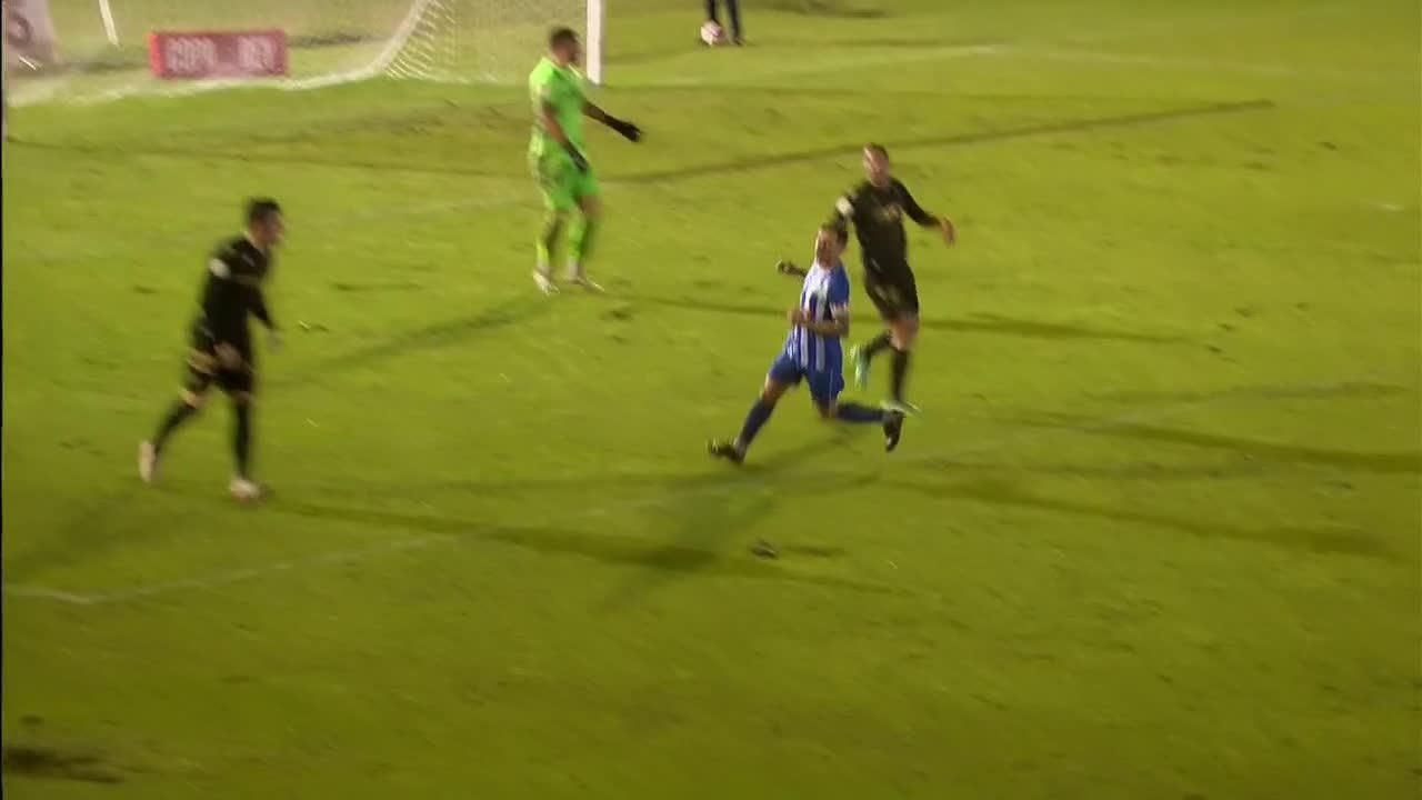 Victor Aznar makes a nice save for Cádiz - ESPN Video