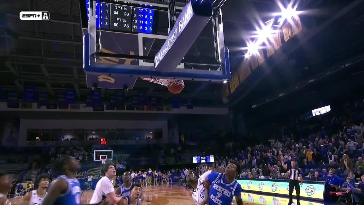 Cobe Williams shows off the range on 3-point shot - ESPN Video