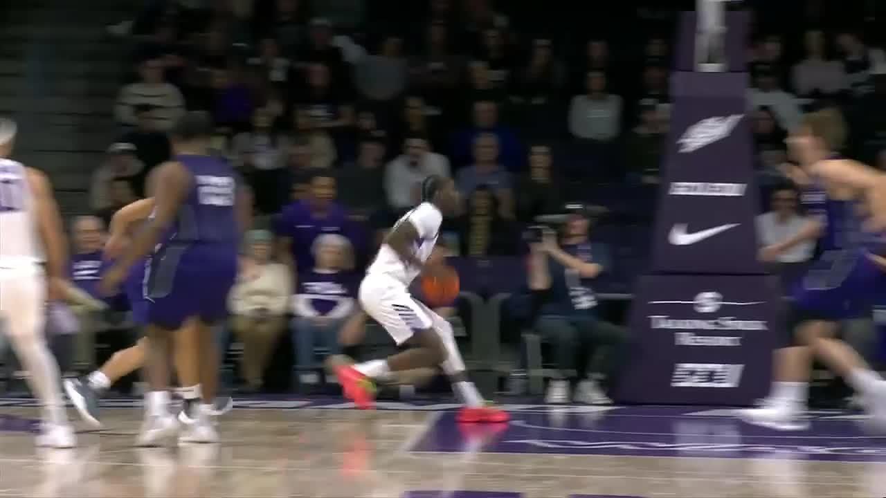 Tyon Grant-Foster rocks the rim with dunk - ESPN Video