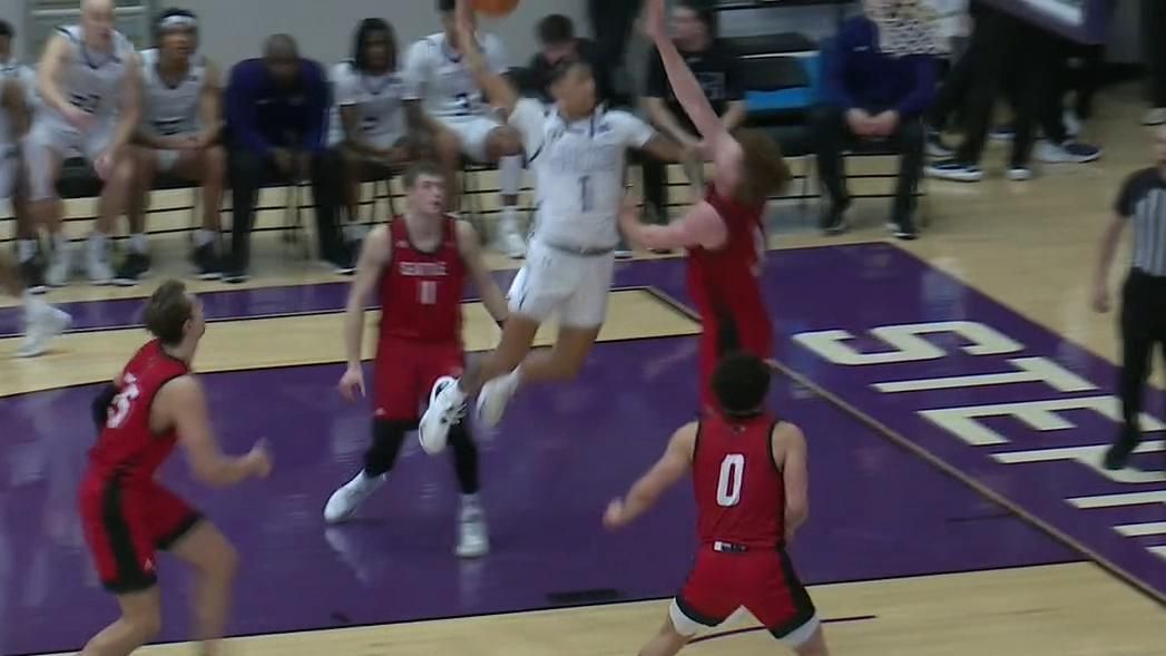 Matt Hayman throws down blistering posterizer for Stephen F. Austin ...