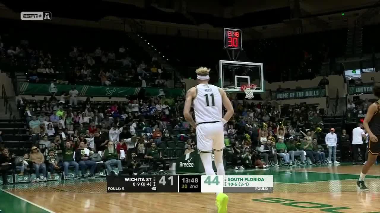 Chris Youngblood shows off vision with nice dime vs. Wichita State ...