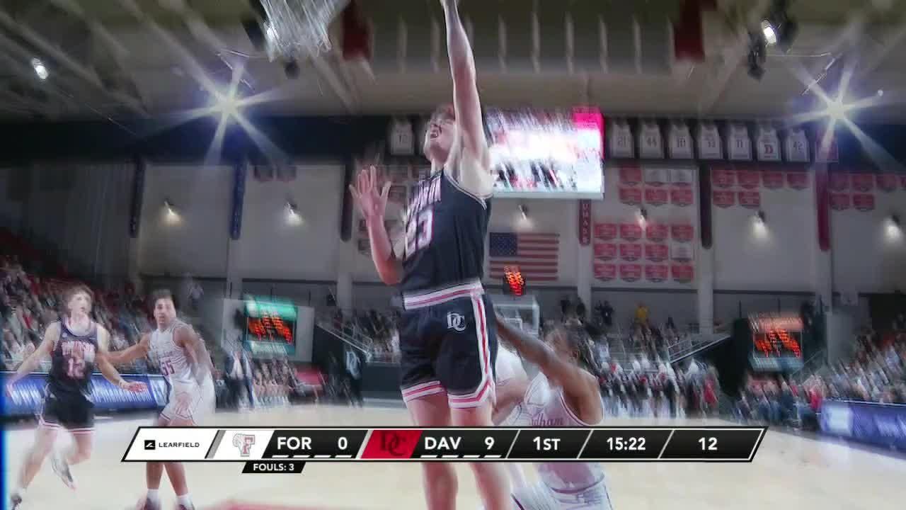 Reed Bailey drops a dime for the Davidson bucket - ESPN Video