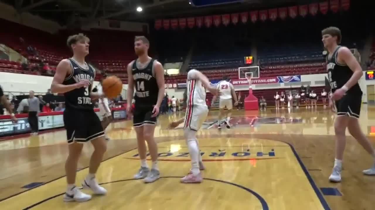 Jayden Stone throws down powerful slam vs. Wright State Raiders - ESPN ...
