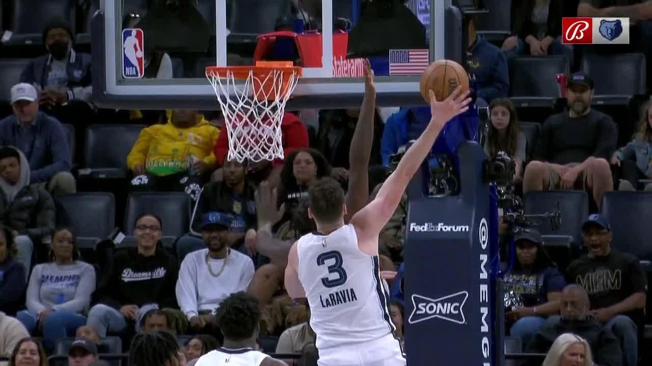 Lamar Stevens gets up for the beautiful slam - ESPN Video