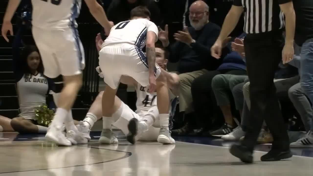 Elijah Pepper shows off the range on trey - ESPN Video