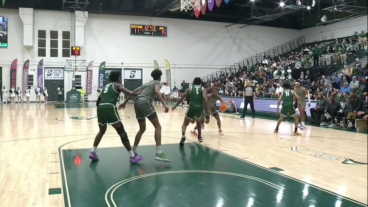 Tristan Gross shows off range with deep 3-pointer - ESPN Video