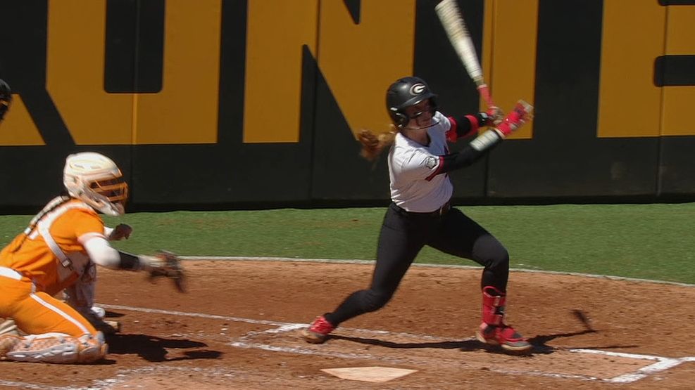 Emily Digby sends in 2 with a poke down the line - ESPN Video