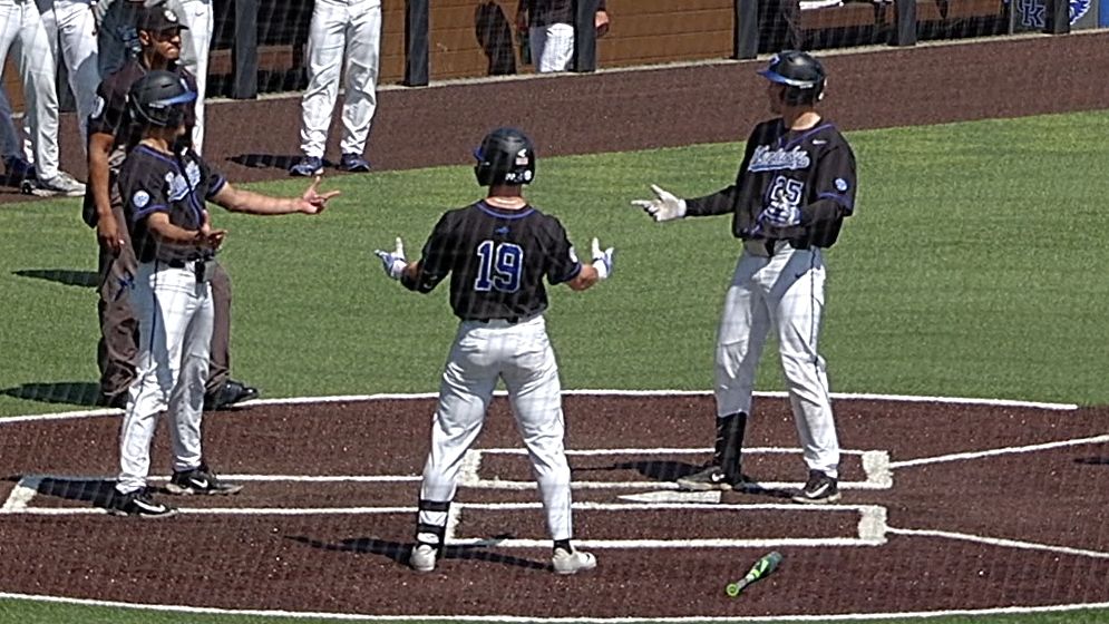 Ryan Nicholson blasts his second HR of game for Kentucky - ESPN Video