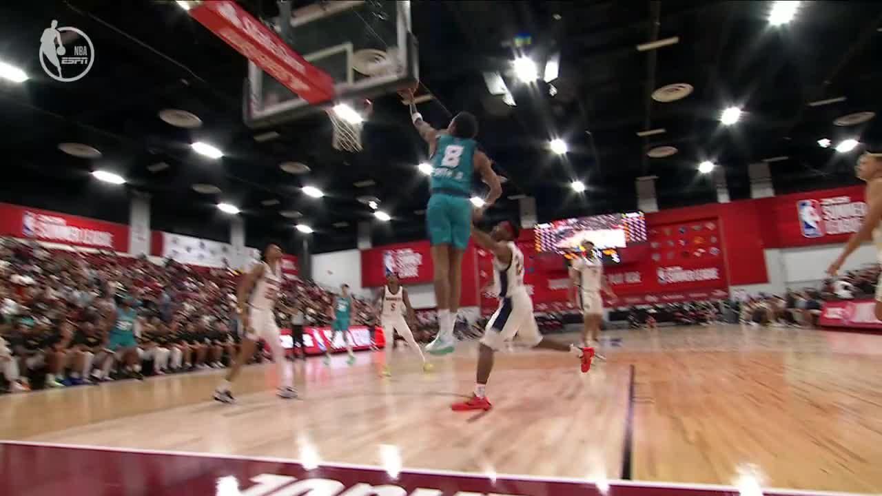 Charlotte's Nick Smith Jr. uses hesitation move for a bucket - ESPN Video