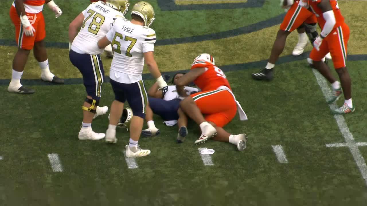 Miami's Ahmad Moten Sr. ejected for targeting after huge hit - ESPN Video