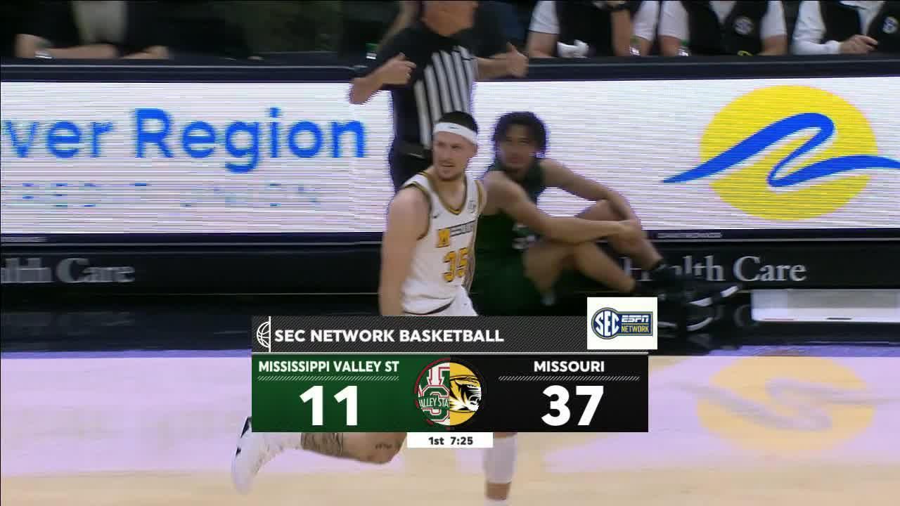 Jacob Crews buries 3 against Mississippi Valley State Delta Devils ...