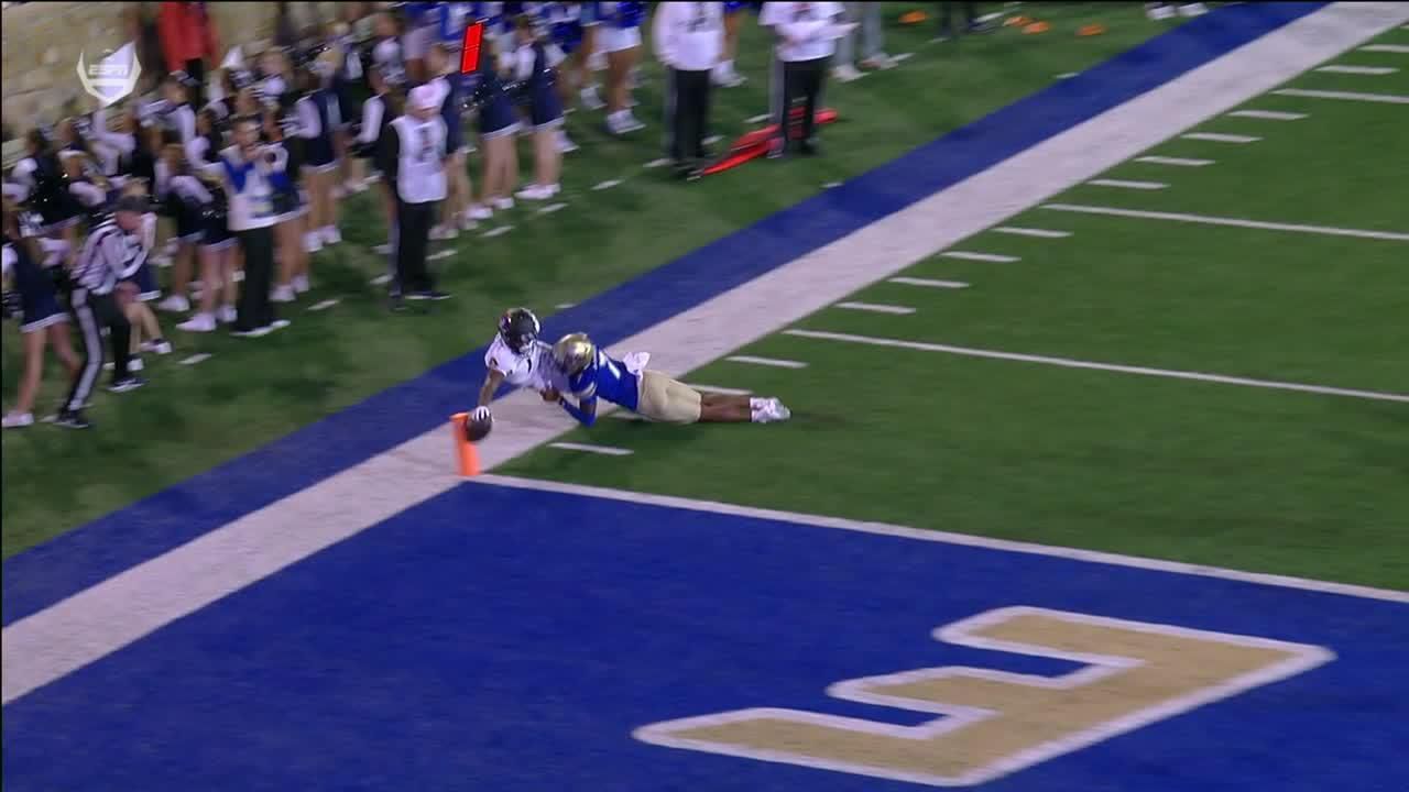 Winston Wright Jr. reaches for East Carolina TD - ESPN Video