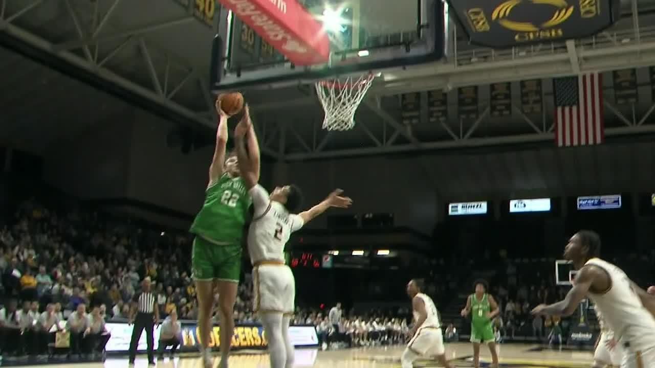 Carter Welling fights off defender for and-1 - ESPN Video