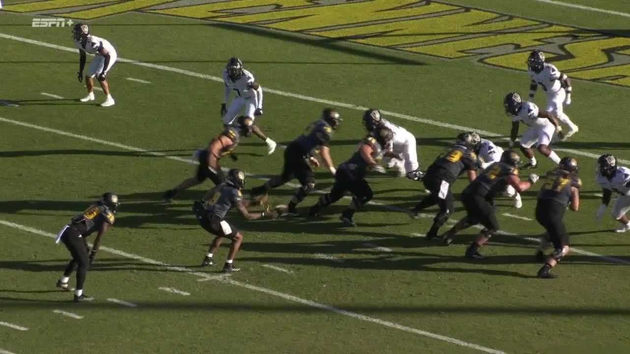 Davis Bryson crosses goal line for 5-yard rushing touchdown - ESPN Video