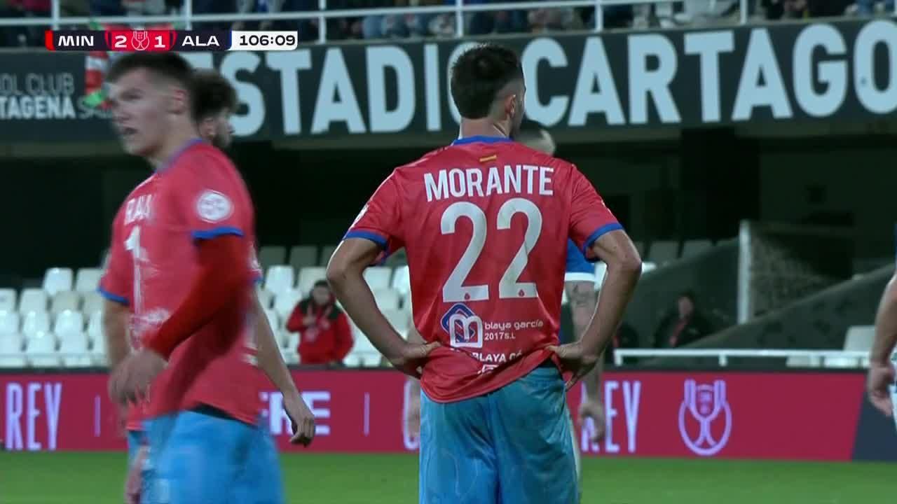 David Morante gets sent off vs. Alavés - ESPN Video