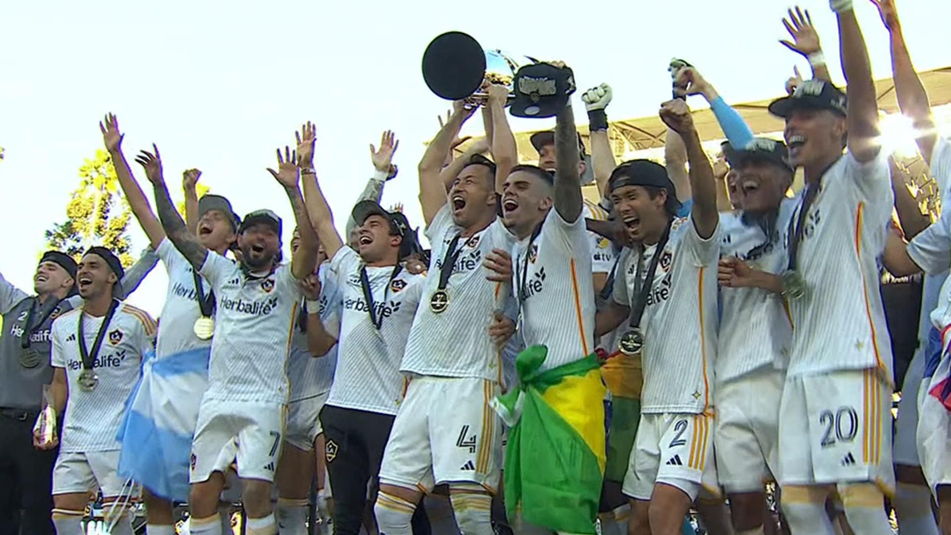 LA Galaxy hoist trophy after record 6th MLS Cup - ESPN Video