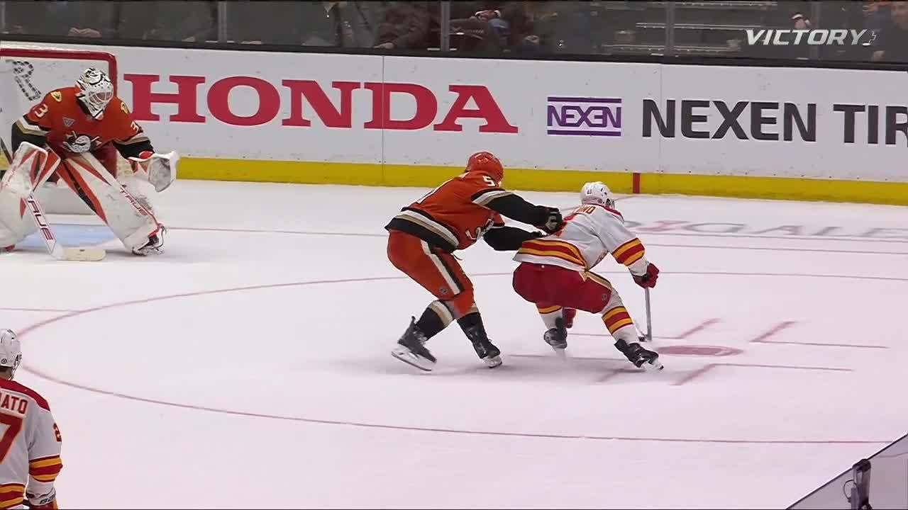 Gauthier scores late in 3rd and in OT to lift the Ducks past the Flames ...