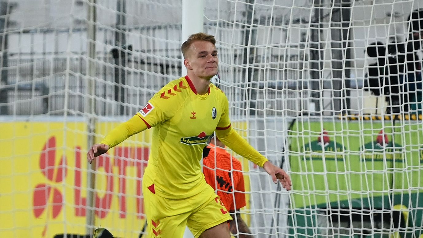 Freiburg gets back to winning ways vs. Augsburg - ESPN Video