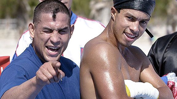 'Macho Time' lives on in Spanish Harlem - ESPN - Boxing Blog- ESPN