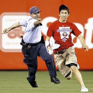 Tased teenage Phillies fan Steven Consalvi gets probation - ESPN