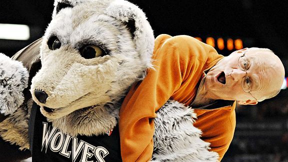 Caption this: Timberwolves mascot Crunch gives a fan a lift - ESPN