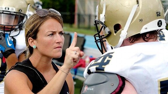 Riddell unveils new wireless helmet tech - ESPN - Tech - ESPN Playbook ...