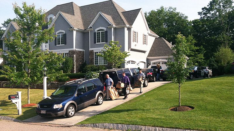 Aaron Hernandez's home searched - ESPN