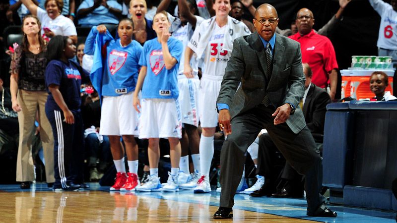 WNBA Finals - Fred Williams a Dream players’ coach - ESPN