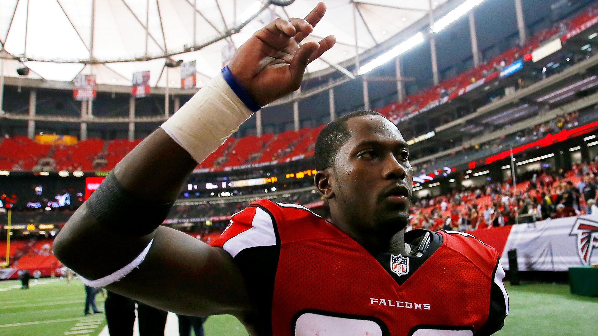 Harry Douglas' career day gives Falcons plenty to talk about - ESPN ...