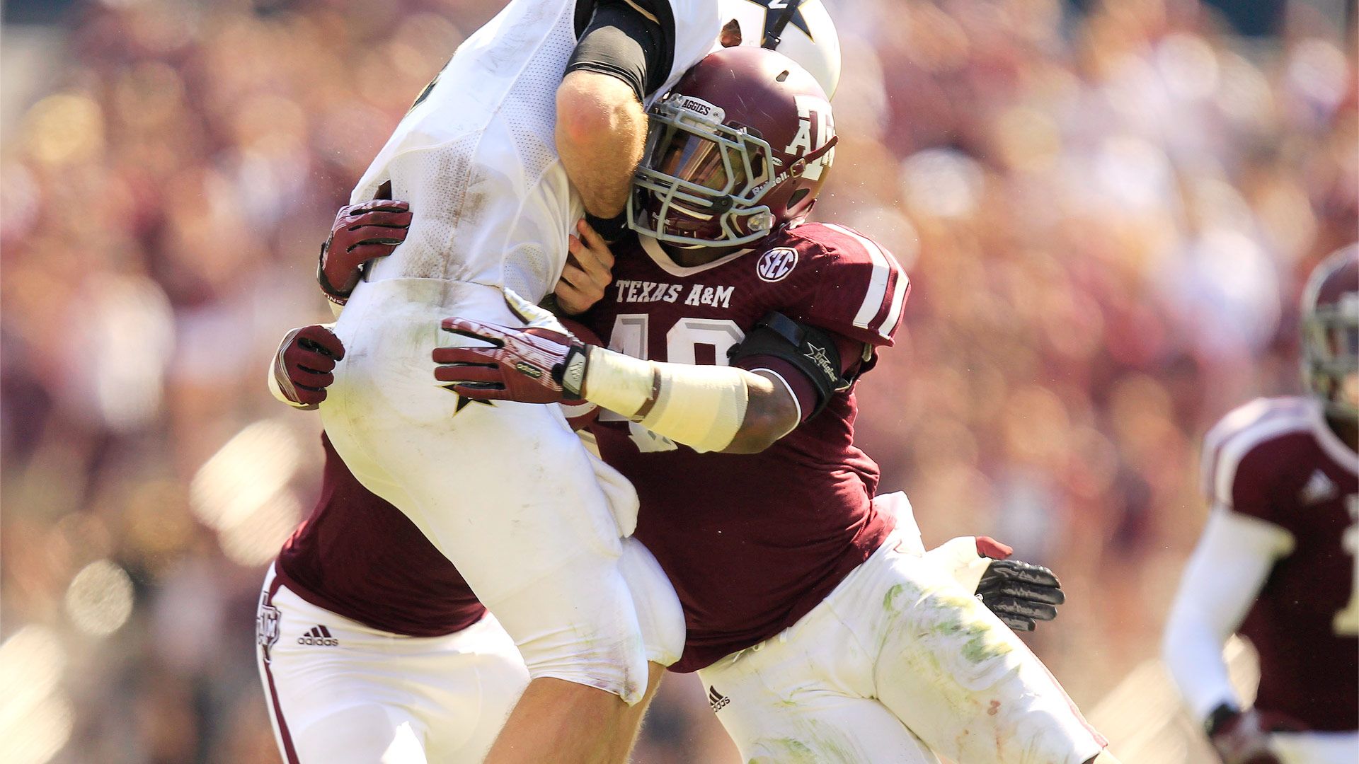 Darian Claiborne, Isaiah Golden dismissed from Texas A&M Aggies - ESPN