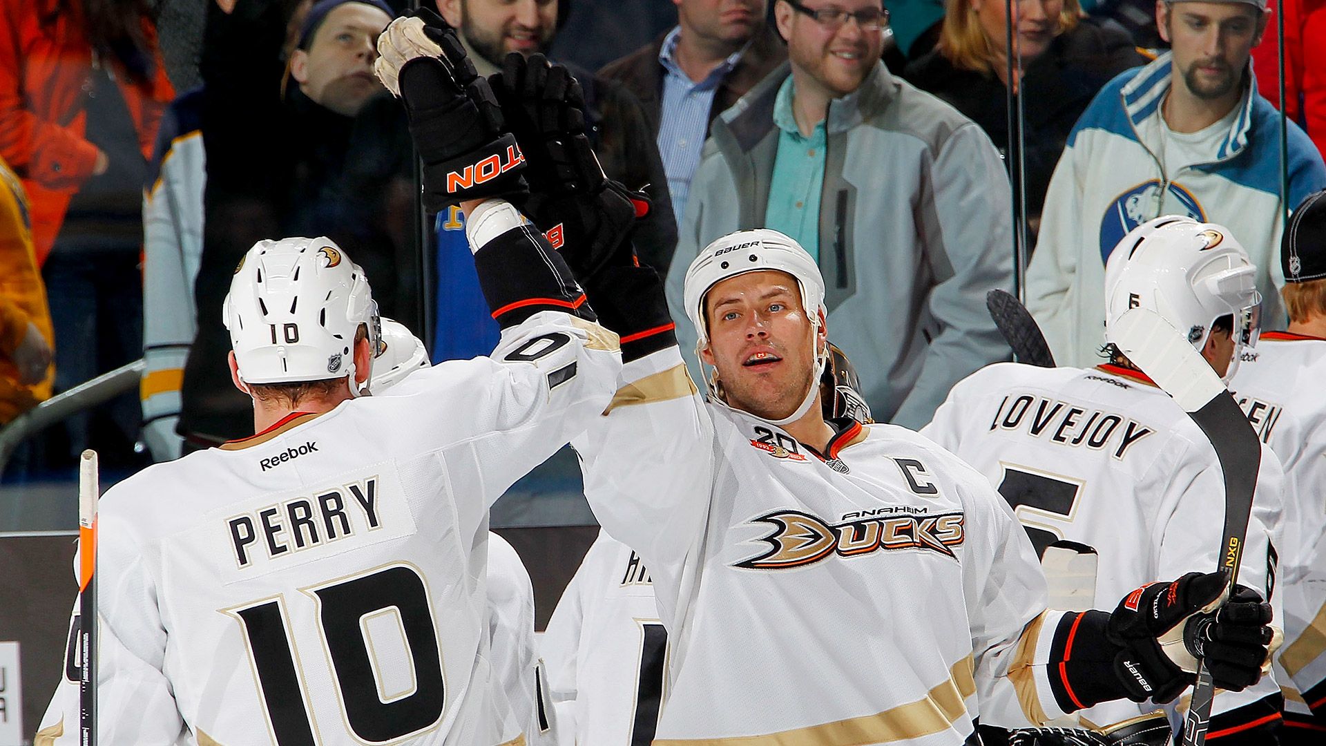 NHL -- Anaheim's Corey Perry continues to find a way - ESPN