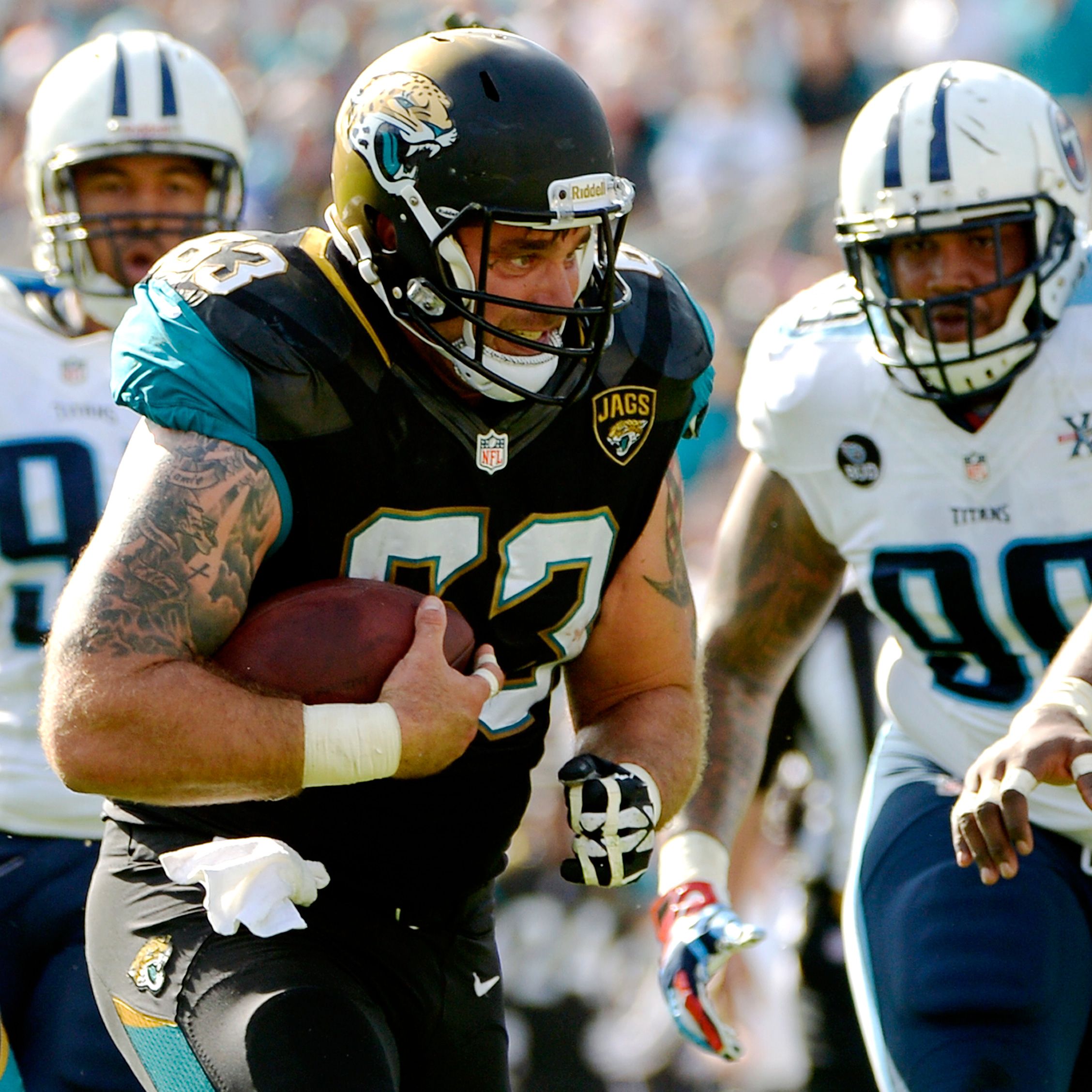 Brad Meester catches a break, but not a TD - ESPN - Jacksonville ...