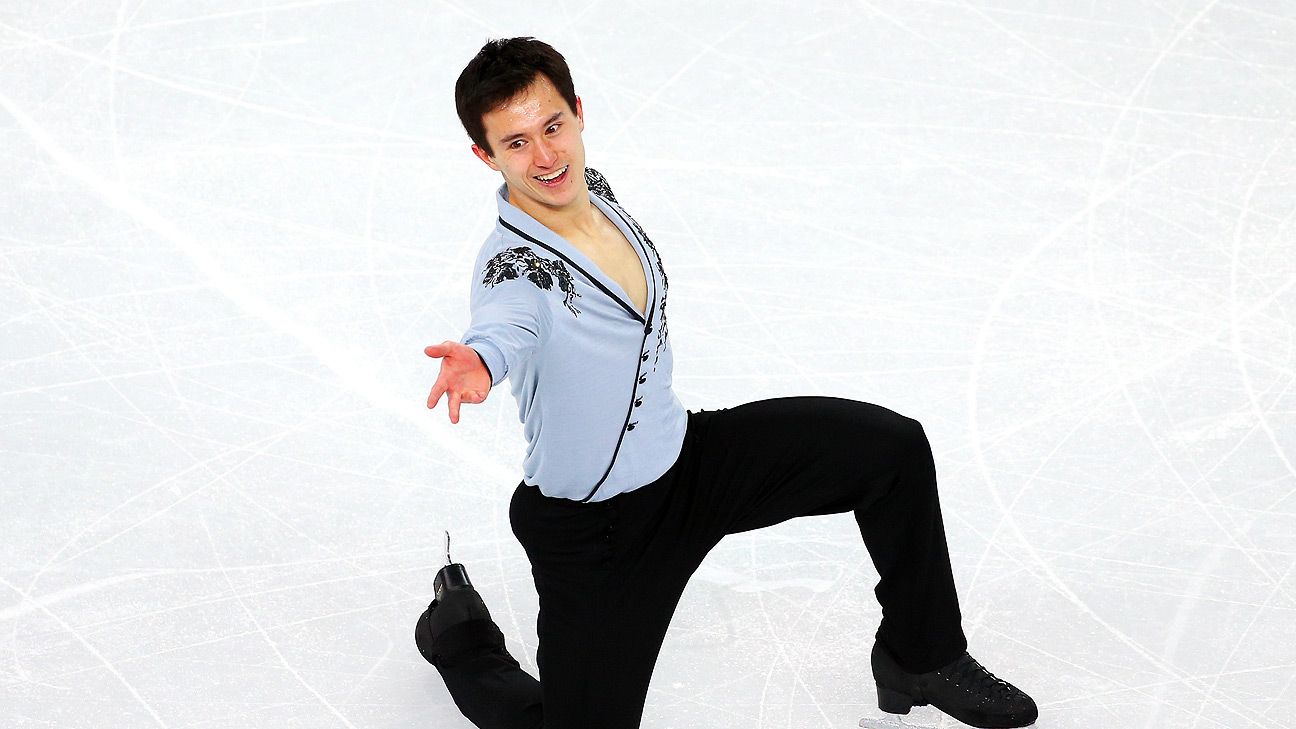 Figure skaters Patrick Chan, Tessa Virtue, Scott Moir skipping world ...