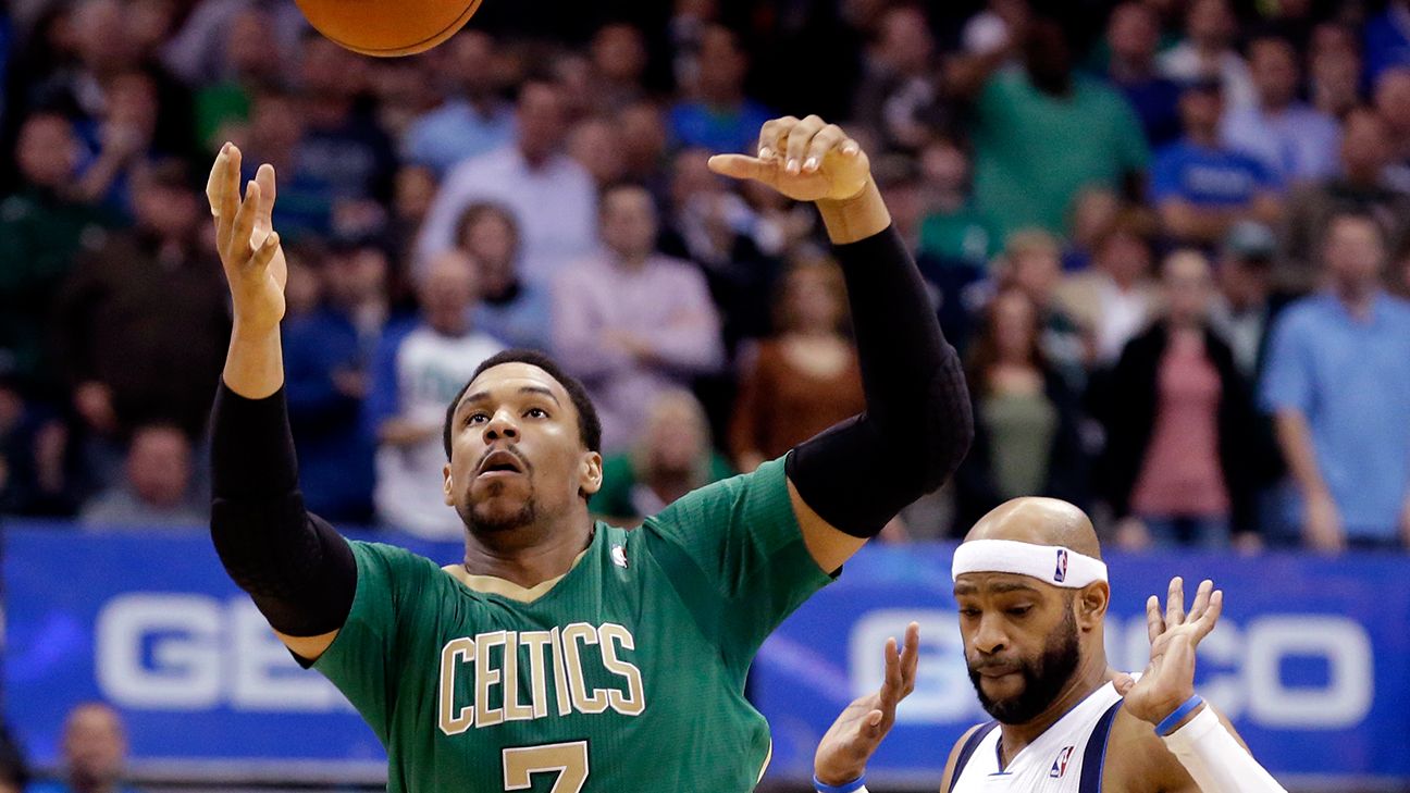 Celtics' heart shows in transition defense - ESPN - Boston Celtics Blog ...