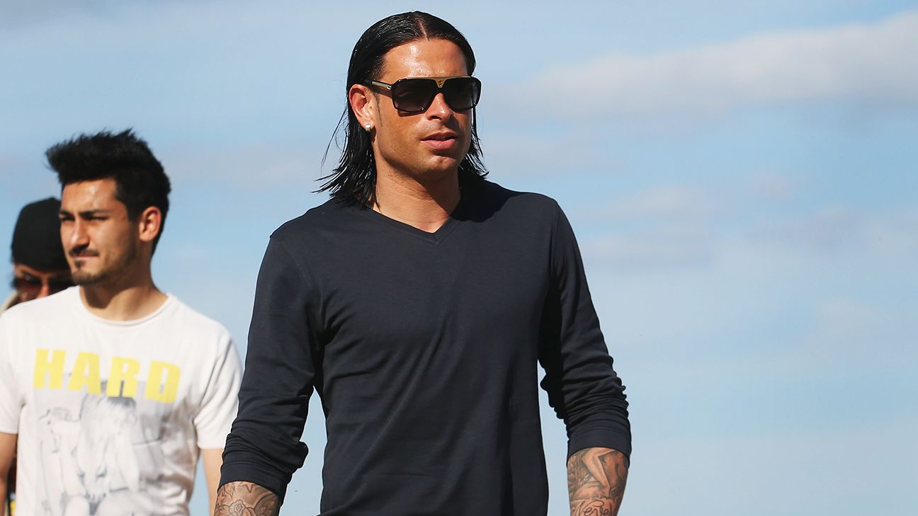 Tim Wiese's WWE career remains on ice - ESPN