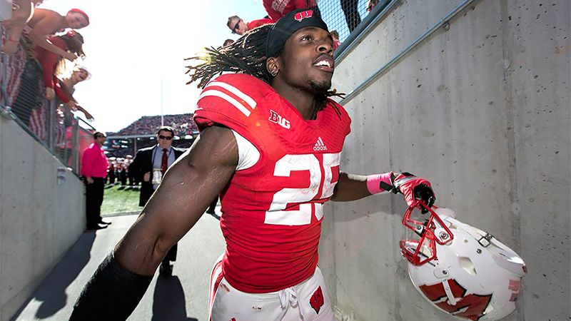 Melvin Gordon thanks Wisconsin Badgers fans before turning to draft - ESPN