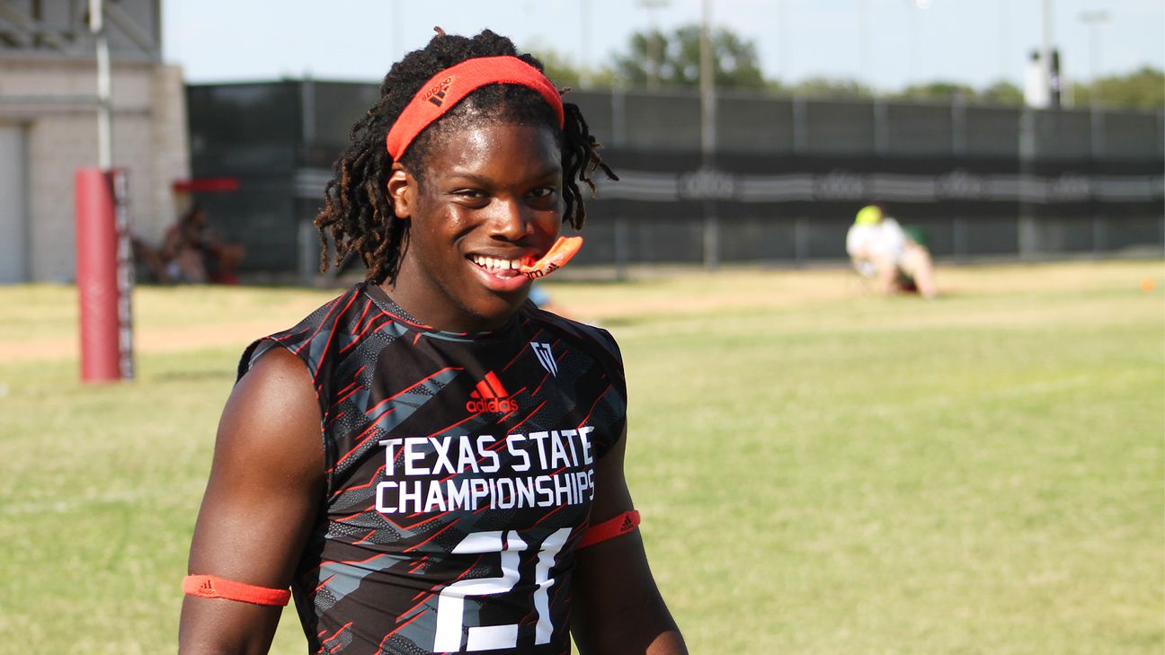 Early Offer: Malik Jefferson shakes up Texas - ESPN - On The Trail- ESPN