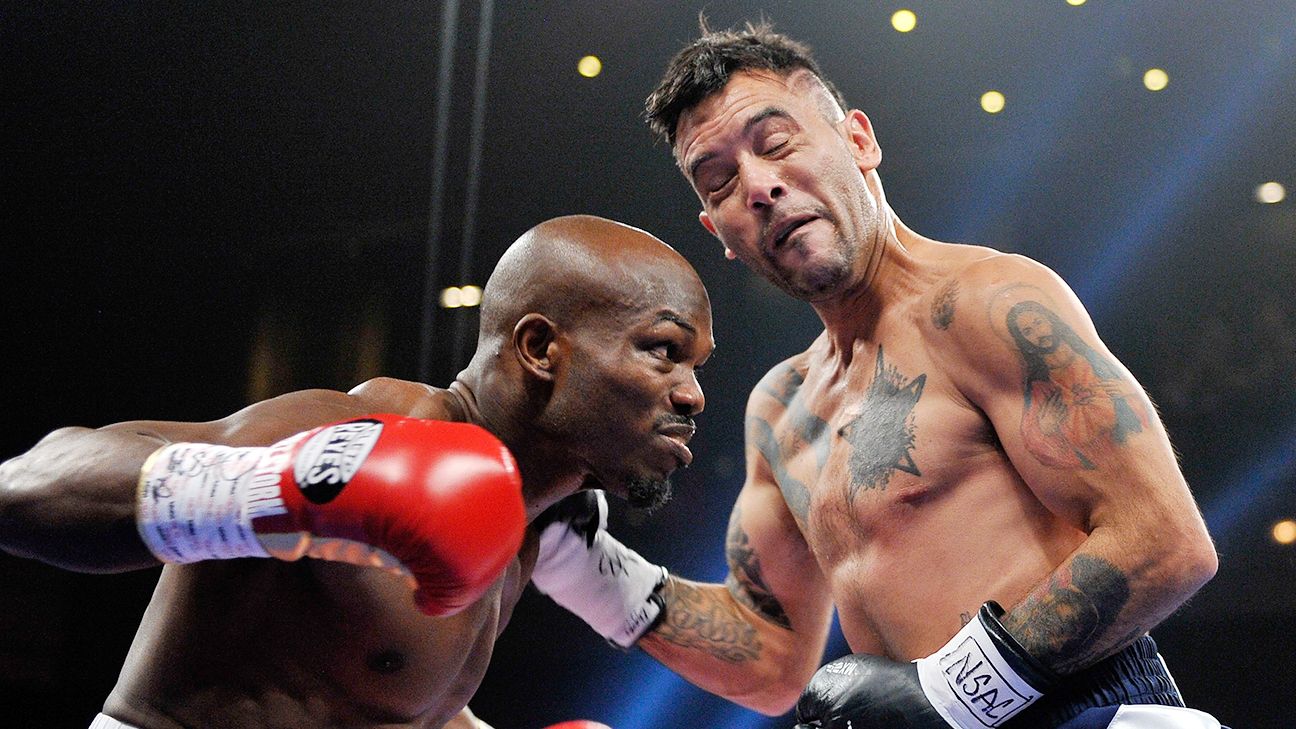 Timothy Bradley Jr., Diego Chaves fight to draw in welterweight bout - ESPN