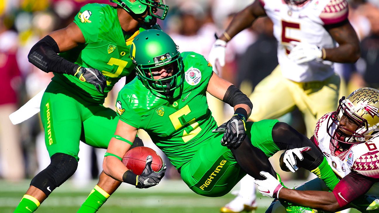 U.S. Olympian Devon Allen back at Oregon, eyes turning pro in track - ESPN