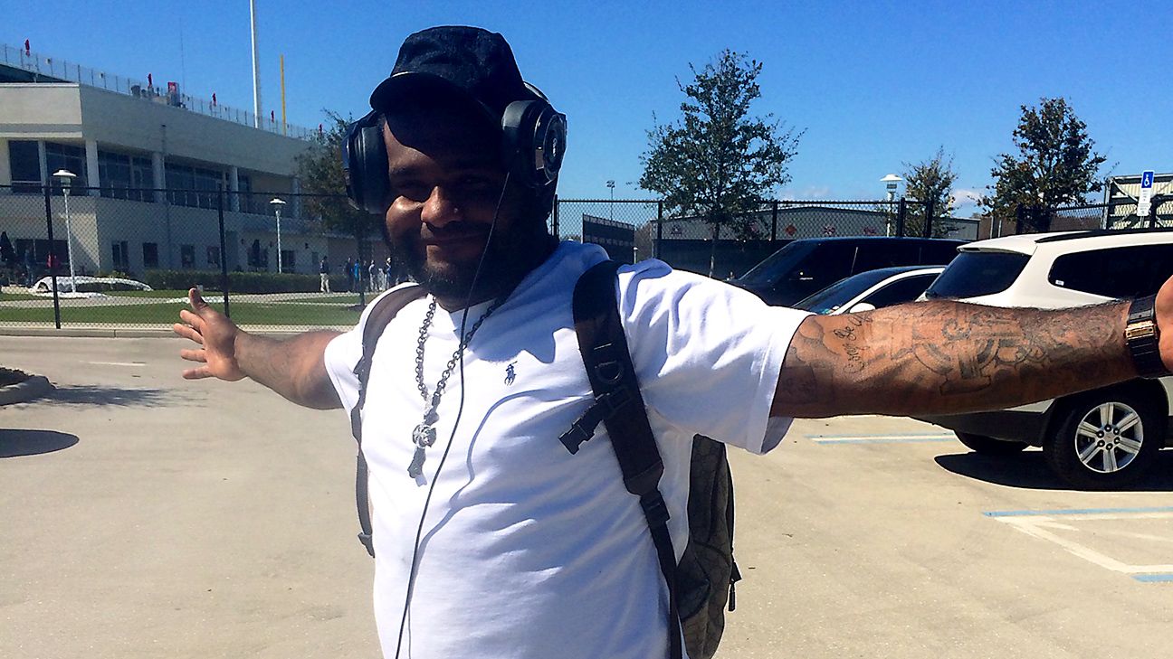 Pablo Sandoval of Boston Red Sox on weight, photo: 'Let them talk' - ESPN