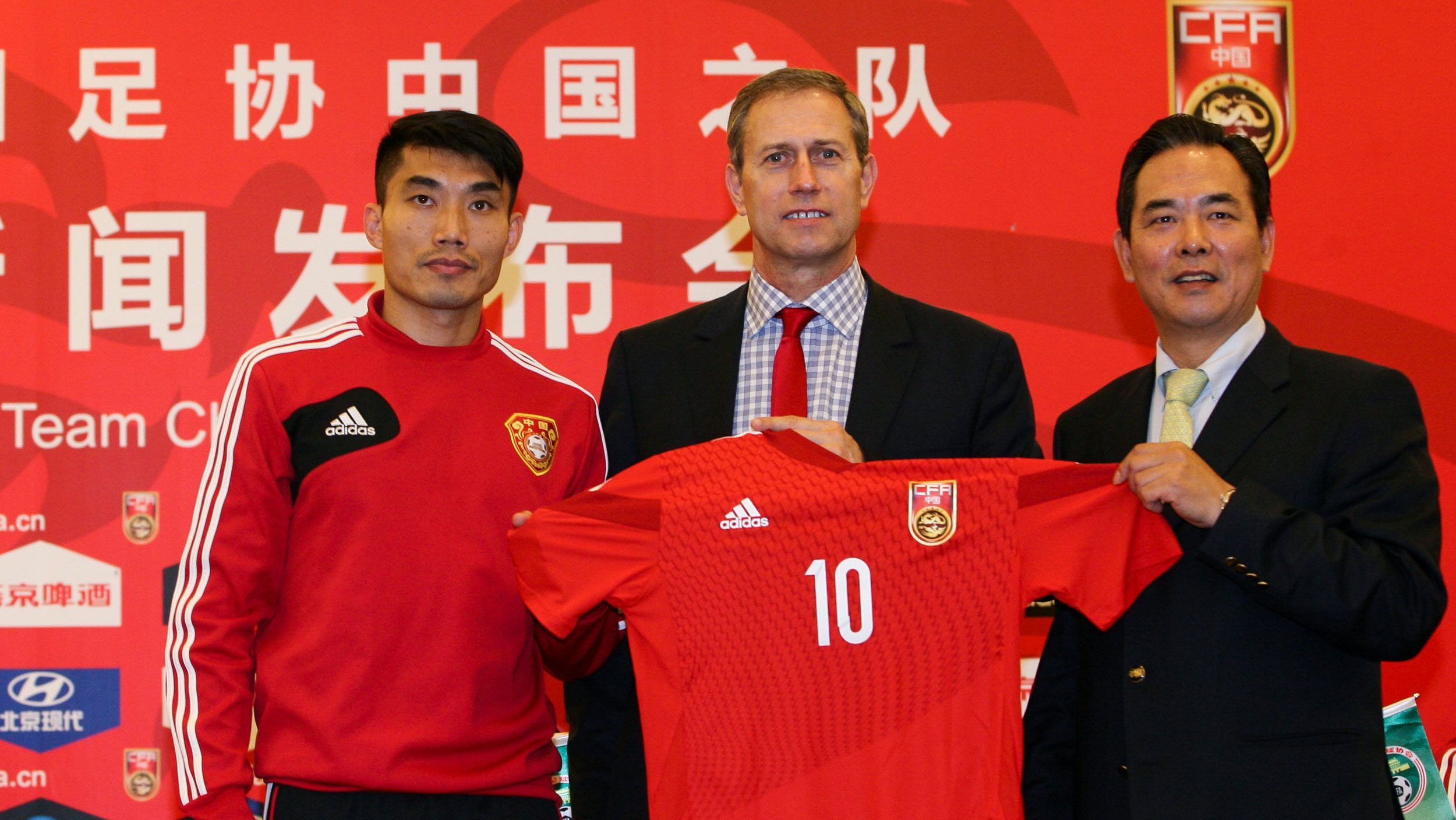 Alain Perrin out as China national team coach - ESPN