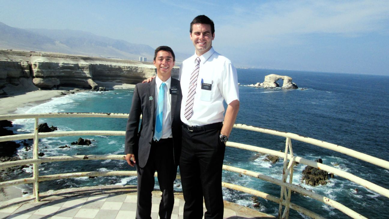 Meet Tanner Mangum, the unlikely hero behind the BYU Hail Mary - ESPN