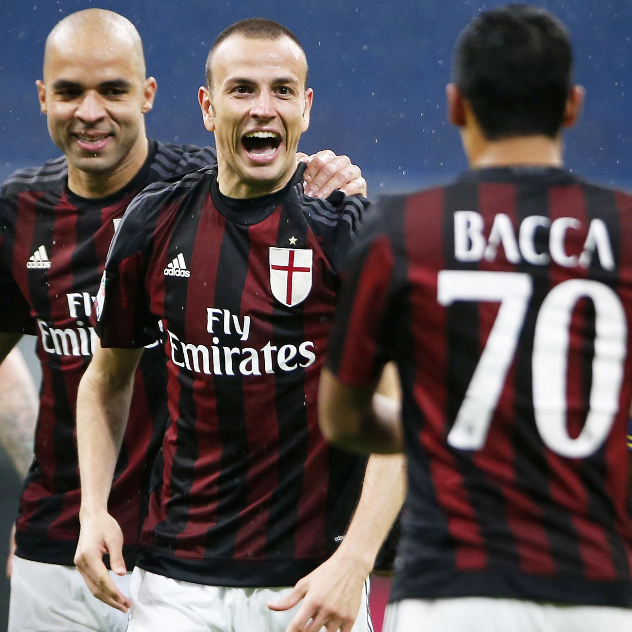 AC Milan defender Luca Antonelli suffers tear in calf muscle - ESPN