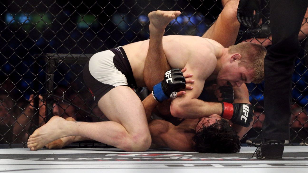 Mark Hunt knocks out Antonio Silva in rematch - ESPN