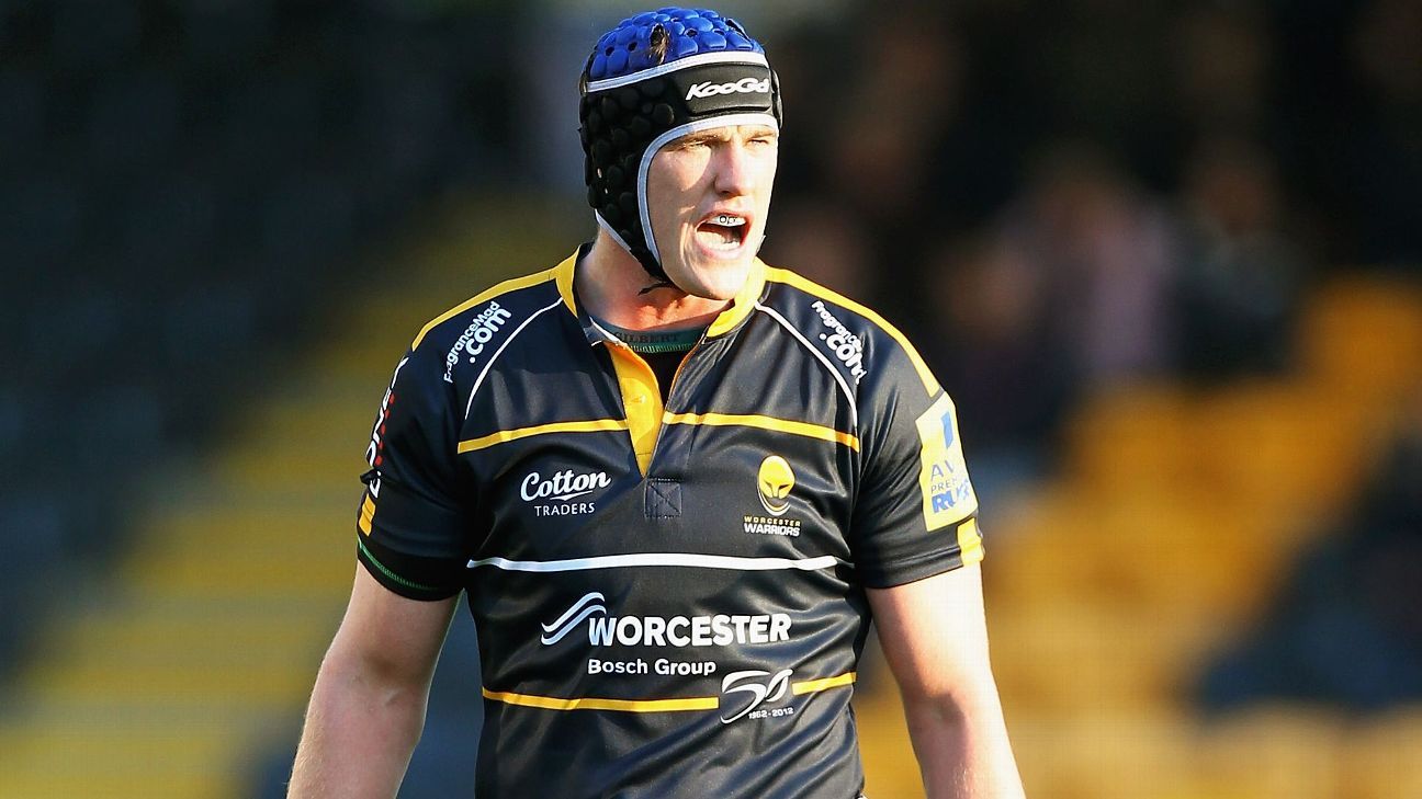 Former England forward Chris Jones forced to retire due to concussion ...