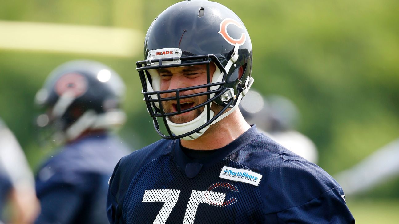 Kyle Long of Chicago Bears sent to locker room after fighting with ...
