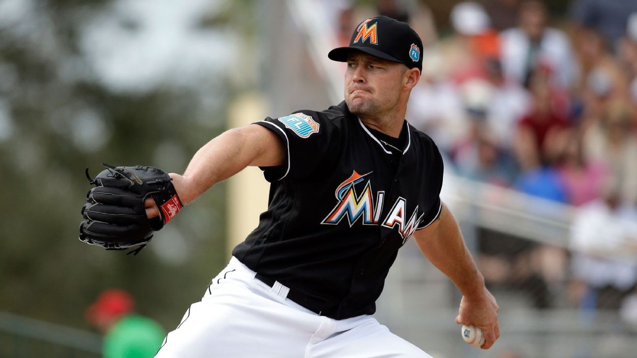 Mike Dunn, Colorado Rockies agree to three-year contract - ESPN