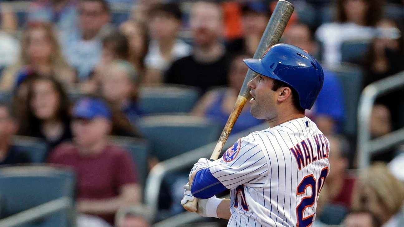 Neil Walker accepts $17.2 million qualifying offer to return to the New ...