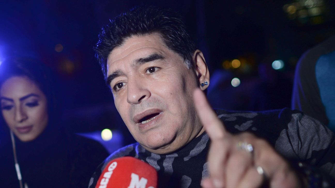Argentina legend Diego Maradona dancing on treadmill - ESPN