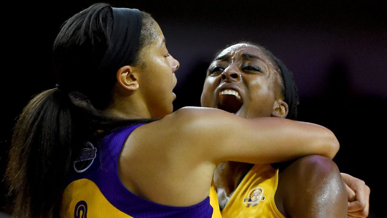 Candace Parker, Nneka Ogwumike power Los Angeles Sparks - ESPN